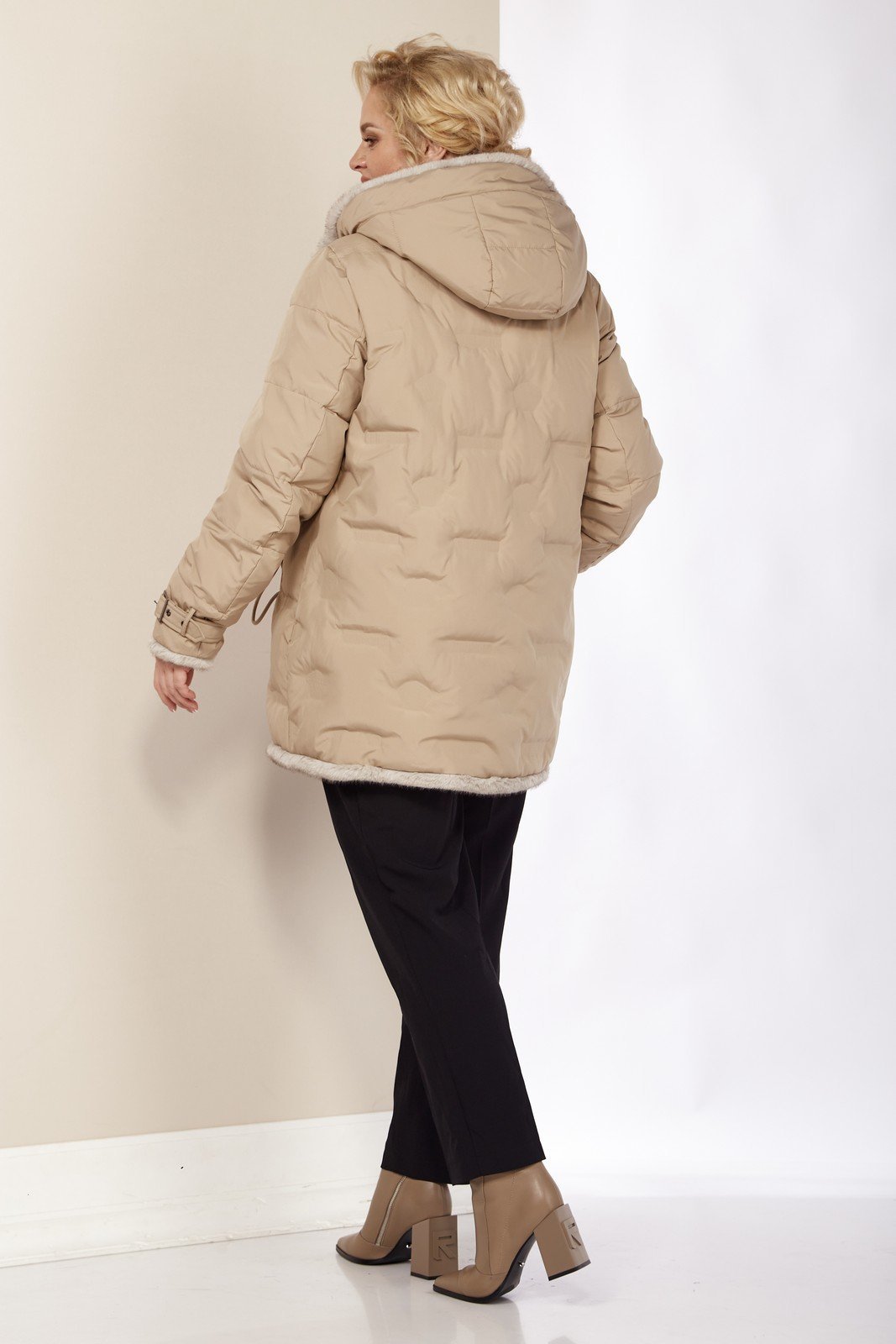 Куртка 2133 капучино Shetti купить в интернет магазине Велесмода